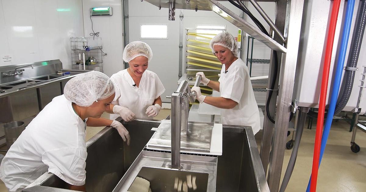 Road Trip Iowa | Hinterland Dairy | Season 1 | Episode 106 | PBS