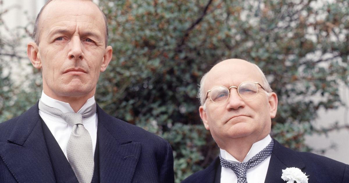 Agatha Christie's Poirot | The Million Dollar Bond Robbery | Season 3 ...