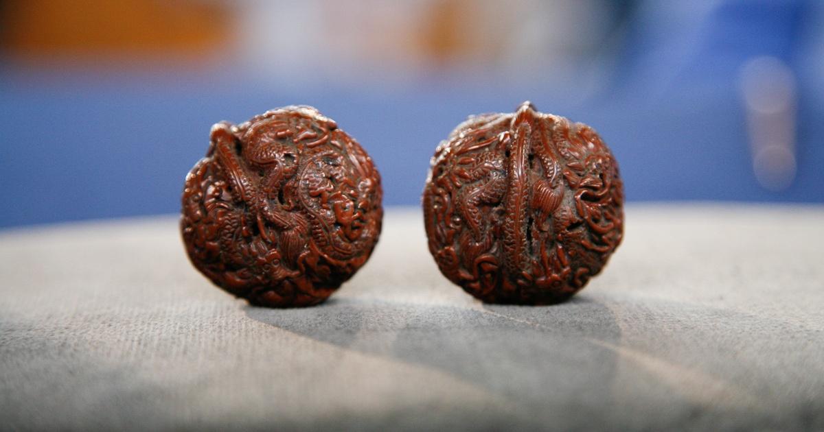 Antiques Roadshow | Appraisal: Chinese Carved Walnut Shells, ca. 1910 ...