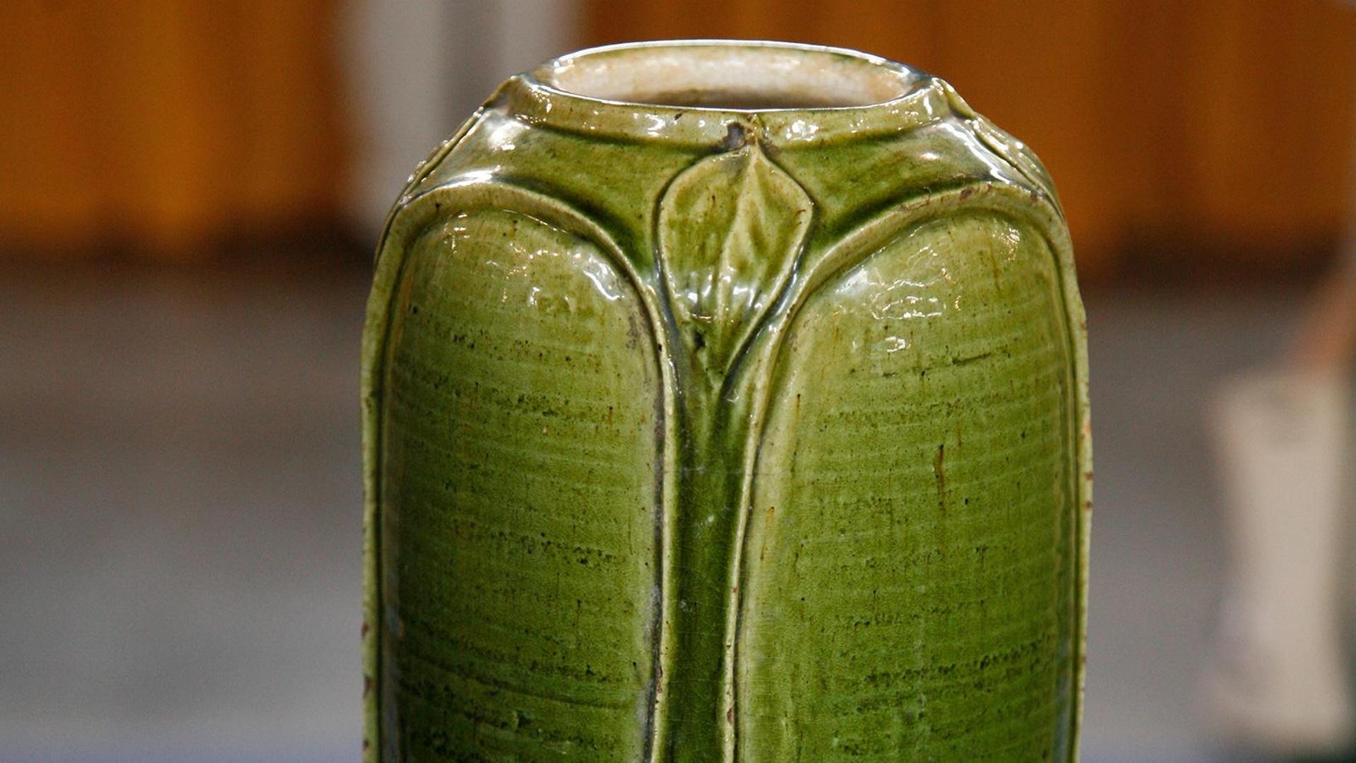 Appraisal: Grueby Pottery Vase, ca. 1897 | Antiques Roadshow | THIRTEEN ...