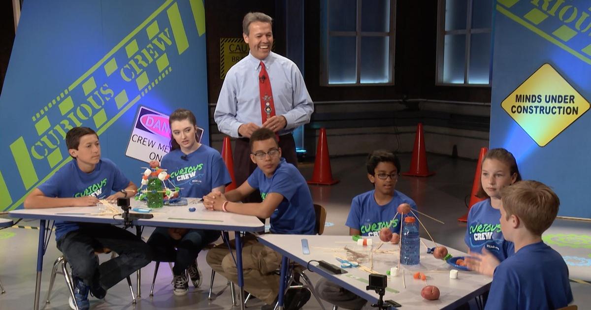 Curious Crew | Center of Gravity | Ep. 401 | Season 4 | Episode 401 | PBS