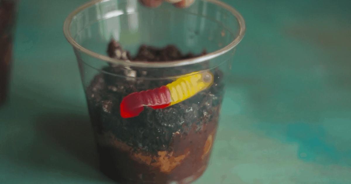 Crafts for Kids | Make Edible Dirt Cups | Season 2 | Episode 27 | PBS