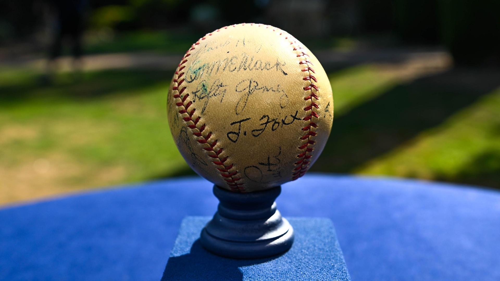 Appraisal: 1934 All Americans Team-signed Baseball | Antiques Roadshow ...