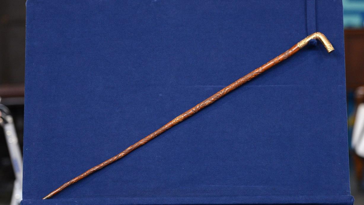 Appraisal: 1881 Colonel William Lamb Presentation Cane | Watch on ...