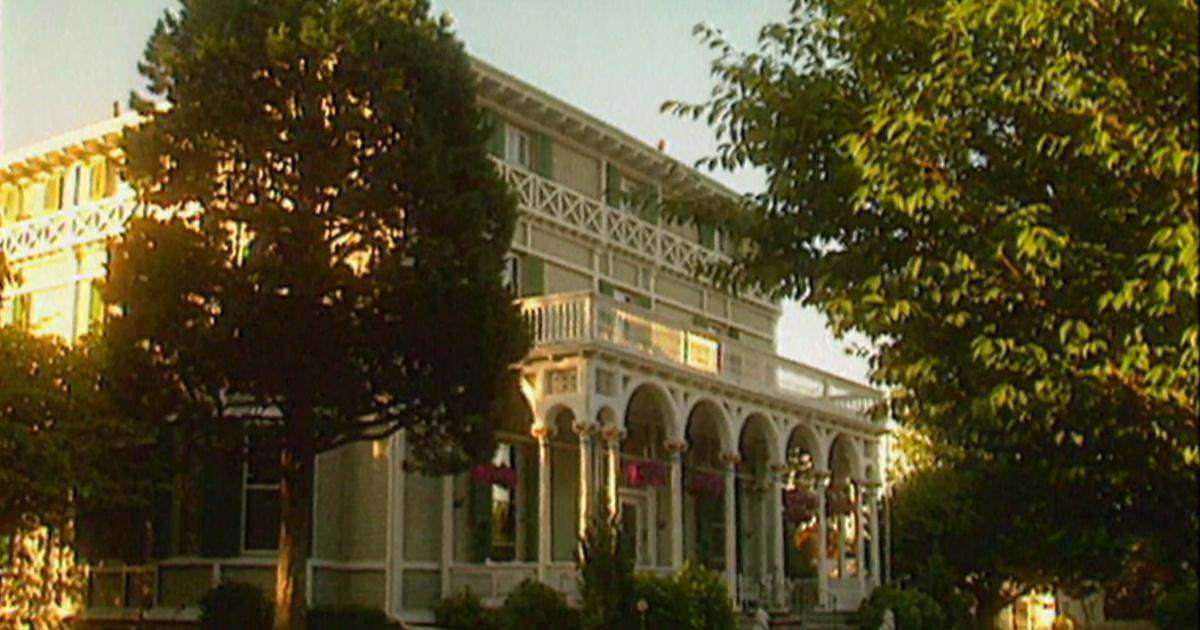 Ghost & Vampire Legends of Rhode Island | 3 Inn at Shadow Lawn | PBS