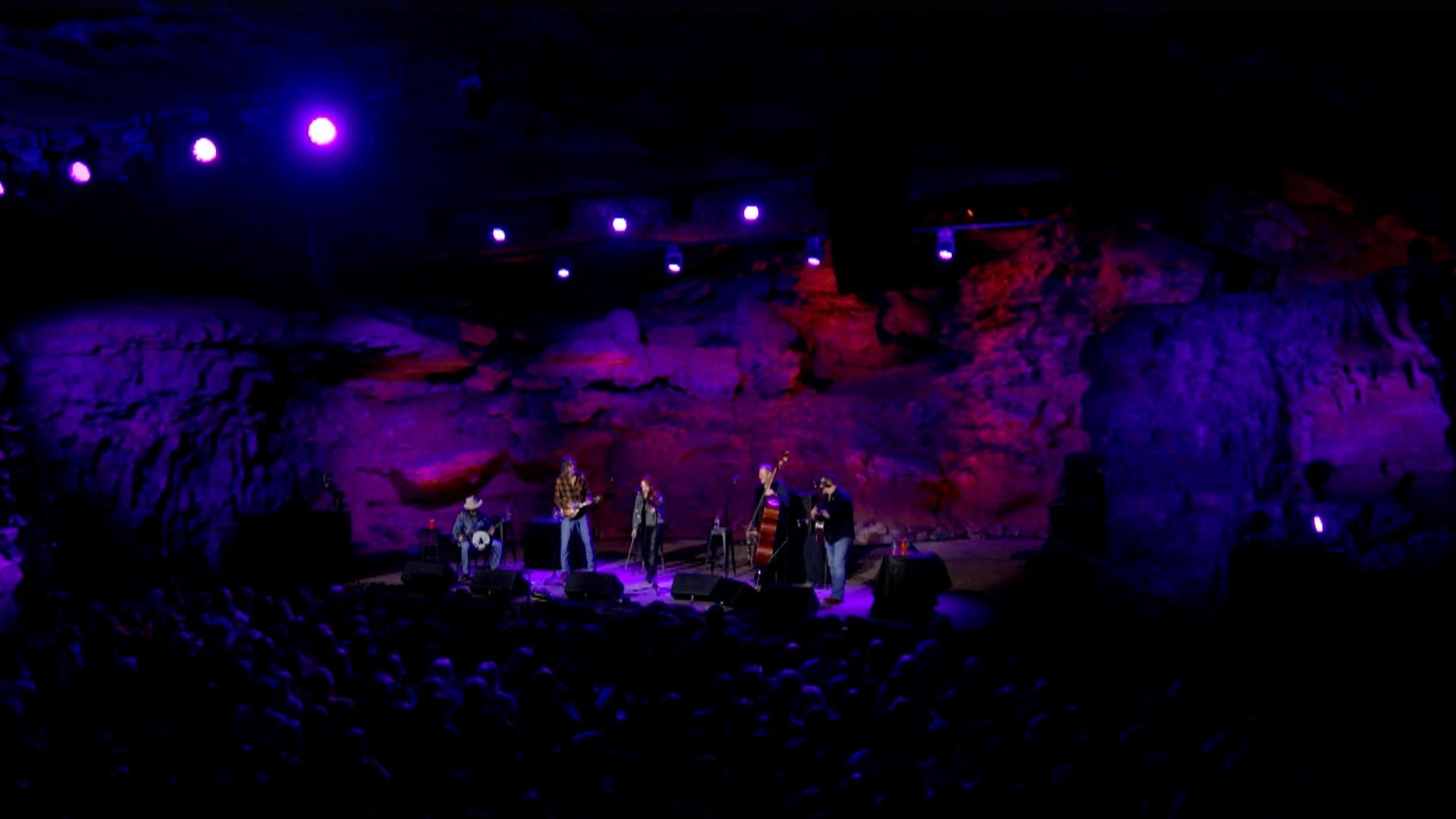The SteelDrivers Perform "Angel Of The Night" | The Caverns Sessions ...