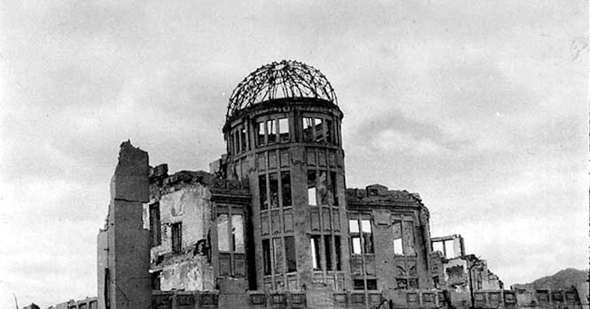 PBS NewsHour | Japan's youth rush to document memories of Hiroshima ...