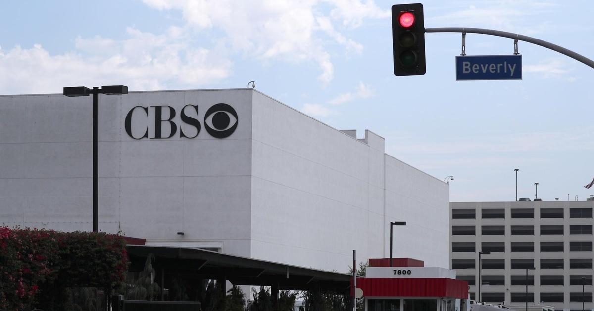 PBS News Hour | What Paramount's Trump settlement means for press ...