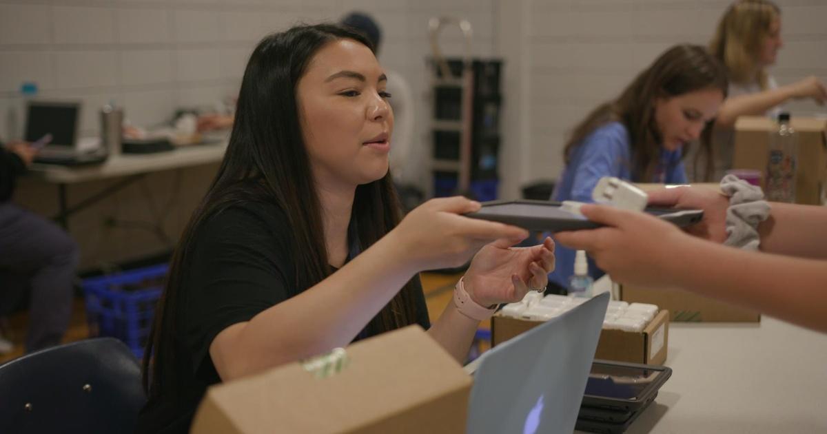 Austin PBS Science | Screens In School: Tech Transformation | Season ...