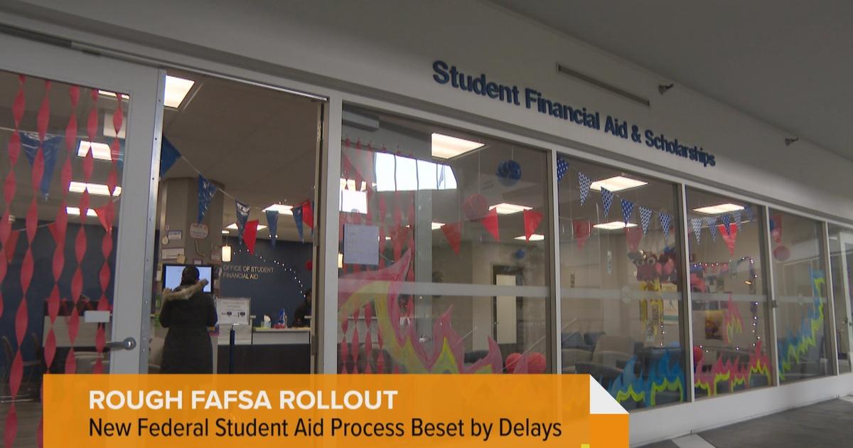 Chicago Tonight: Black Voices | FAFSA Overhaul Problems Leave Many ...