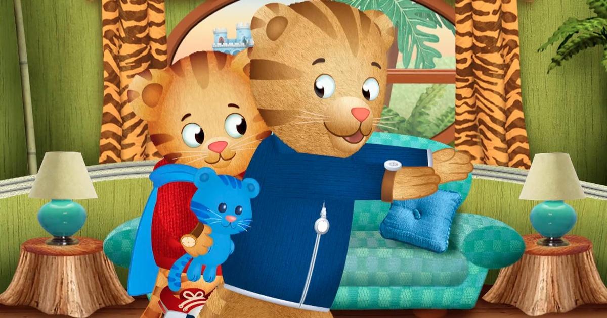 Daniel Tiger's Neighborhood | Bedtime Routine (Spanish) | PBS