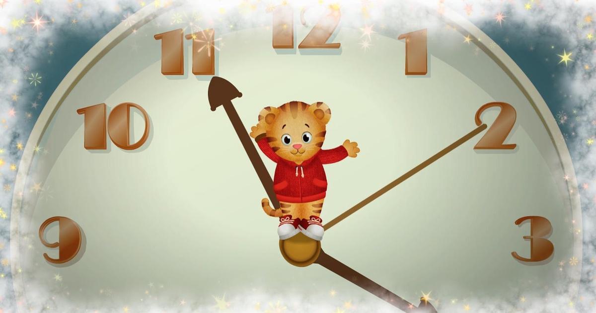 Daniel Tiger's Neighborhood | Daniel Makes Believe He's Inside a Clock ...
