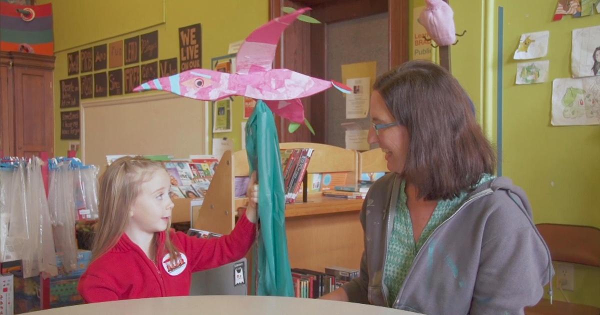 Daniel Tiger's Neighborhood | Ryan Makes a Puppet | PBS