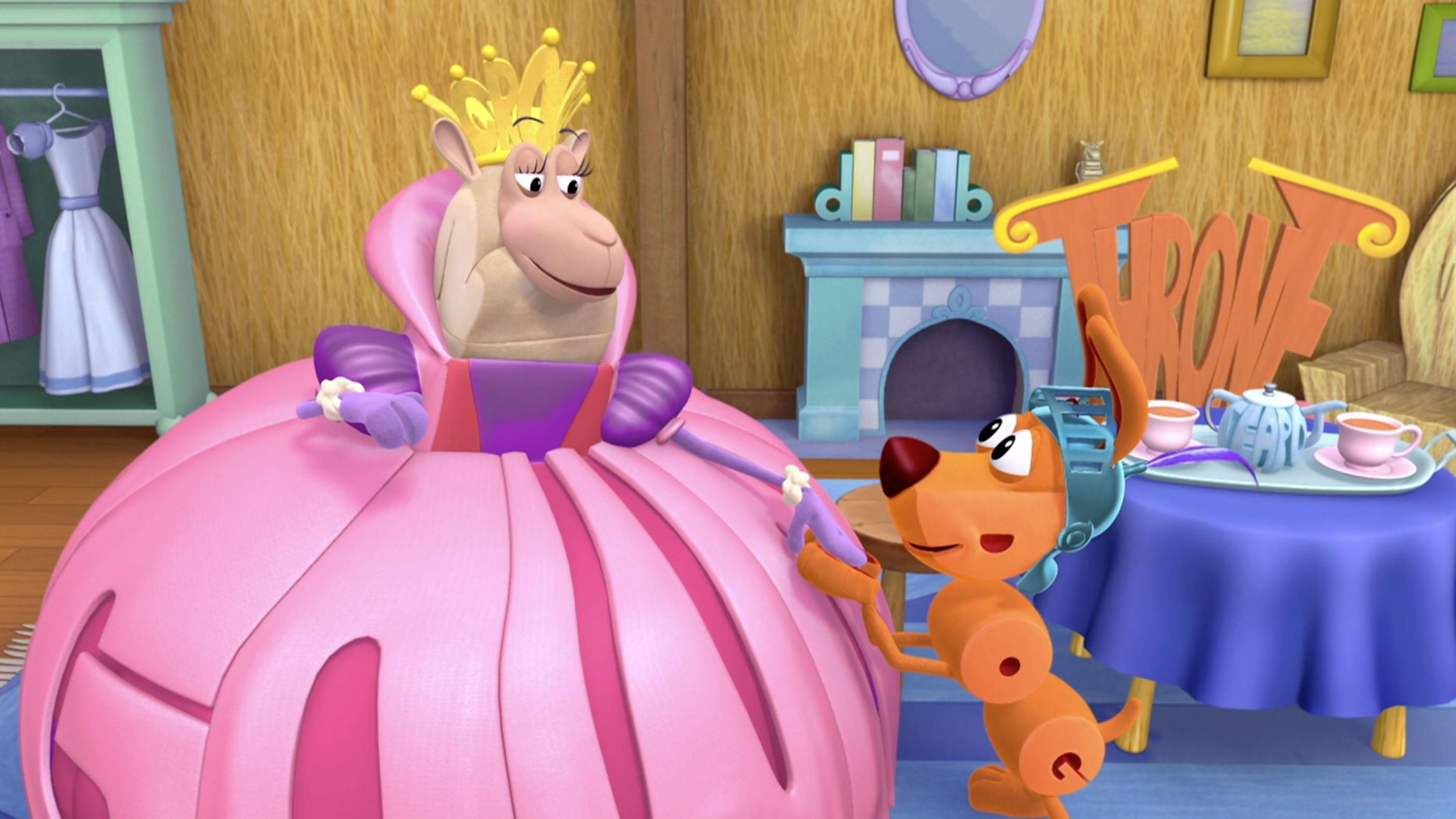 Pig's Present/Tick Tock Space Clock | Rocky Mountain PBS