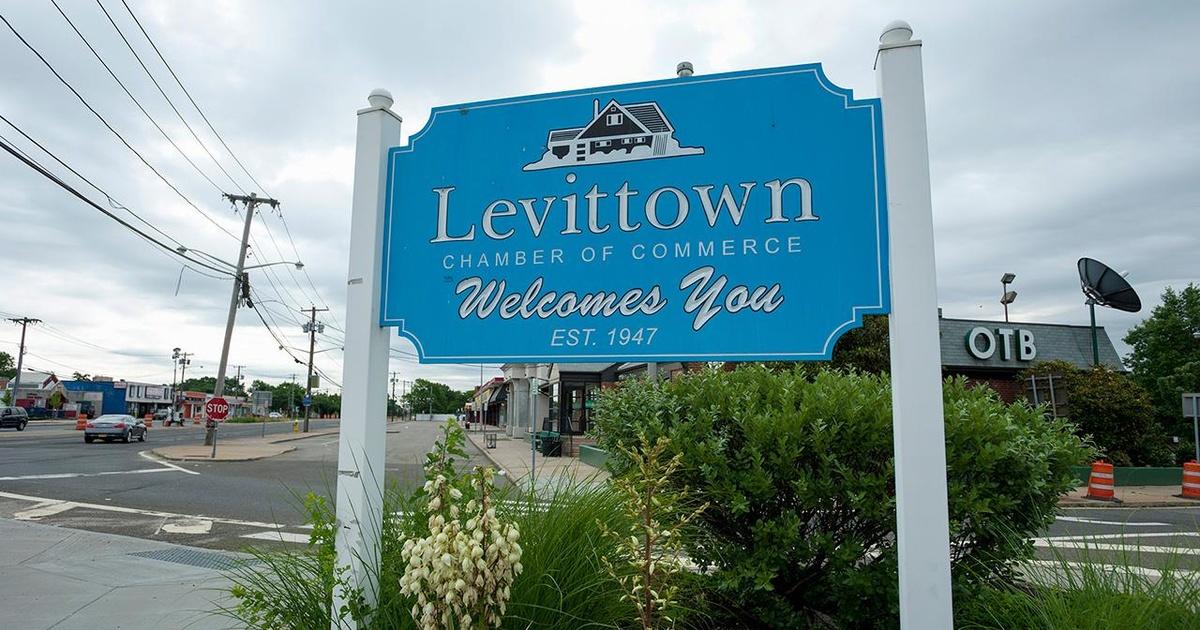10 That Changed America | Web Exclusive: Levittown, NY | Season 1 ...