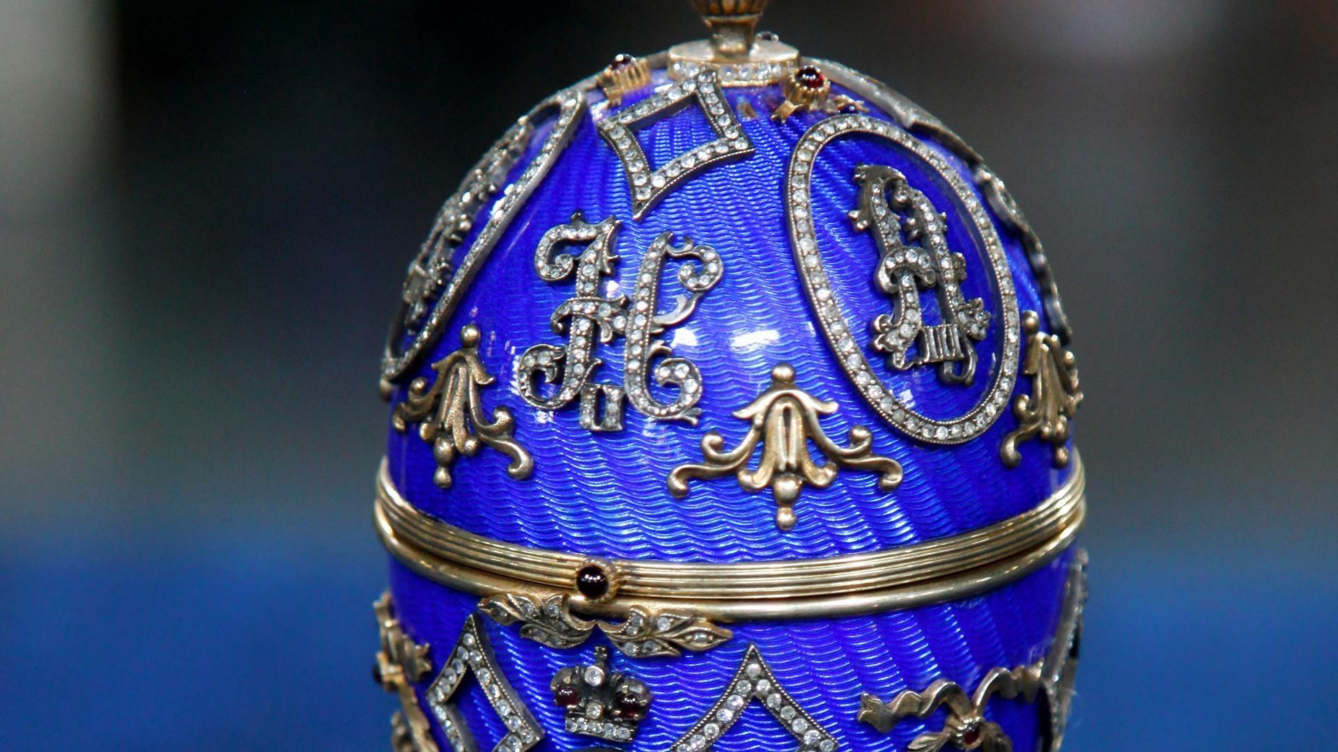 Appraisal: 20th-Century Fake Faberge Enamel Egg | Antiques Roadshow ...
