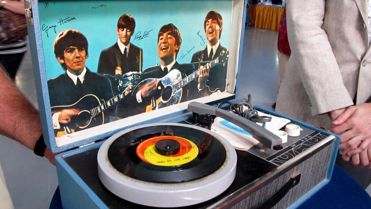 Appraisal: Beatles Record Player, ca. 1965 | Antiques Roadshow ...