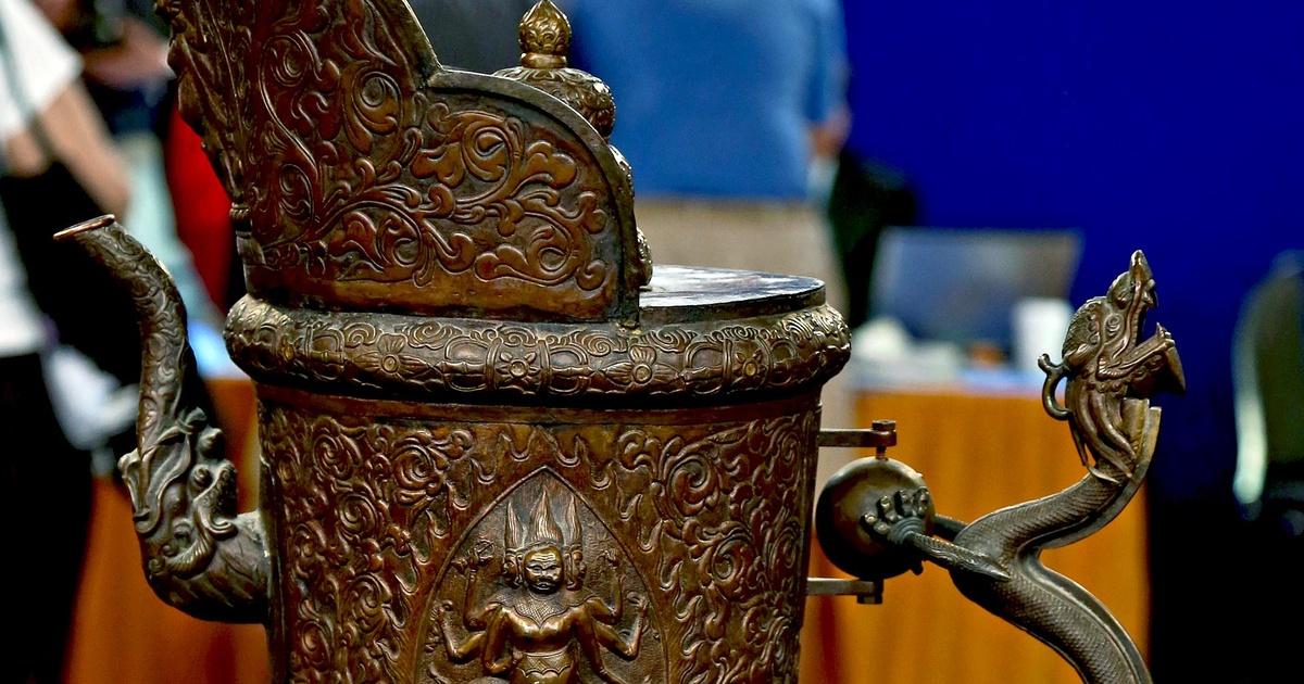 Antiques Roadshow | Appraisal: 19th-Century Himalayan Bronze Ewer ...