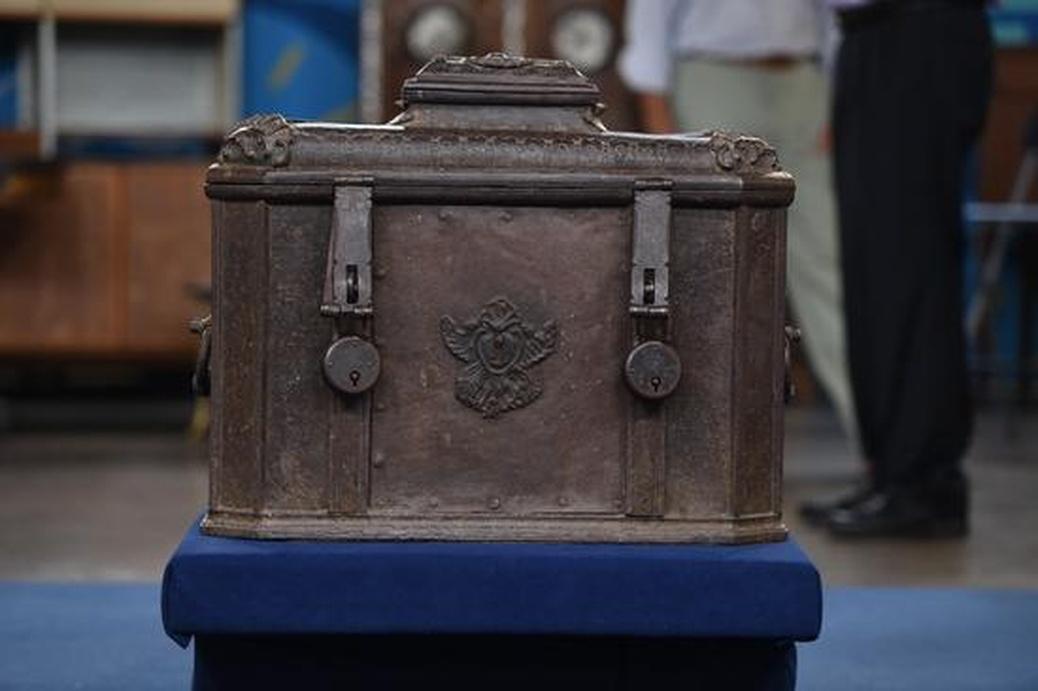 Appraisal: German Baroque Lockbox, ca. 1625 | Watch on PBS Wisconsin
