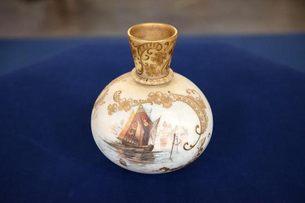 Appraisal: Mt. Washington Glass Co. Crown Milano Vase | Watch on PBS ...