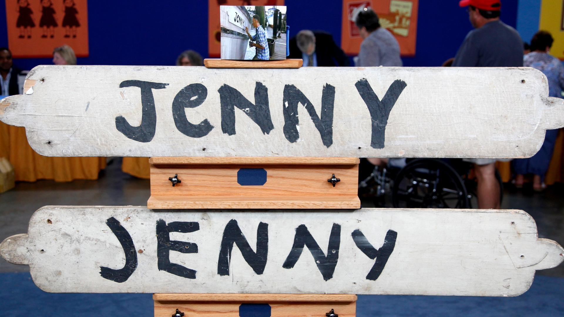 Appraisal: 1994 "Forrest Gump" Prop Signs | Antiques Roadshow ...