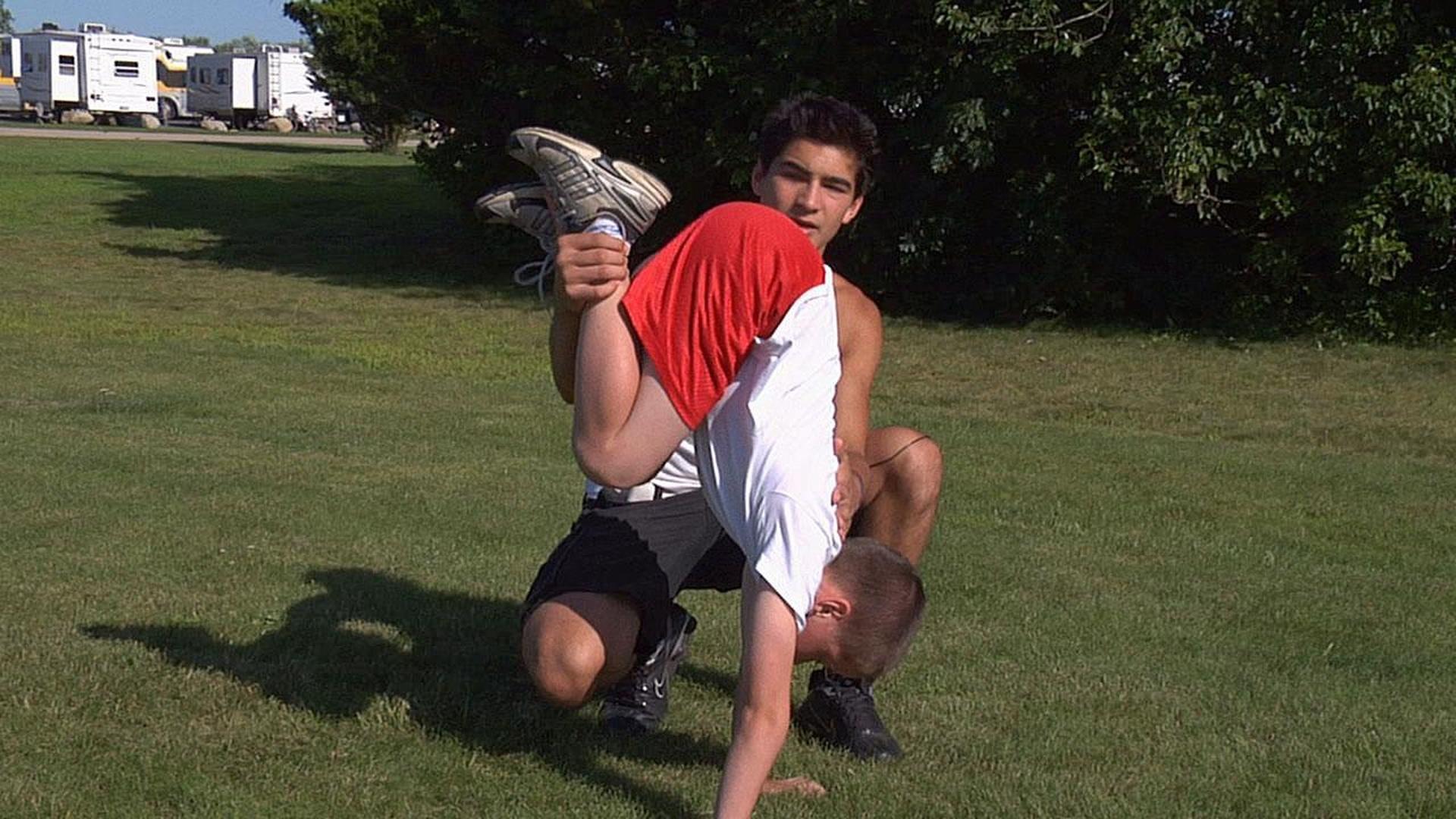 Circus DIY: How to Do a Handstand | Circus | THIRTEEN - New York Public ...