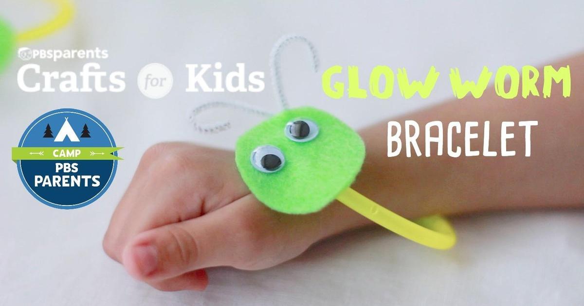 Crafts for Kids | Glow Worm Bracelet | Season 1 | Episode 106 | PBS