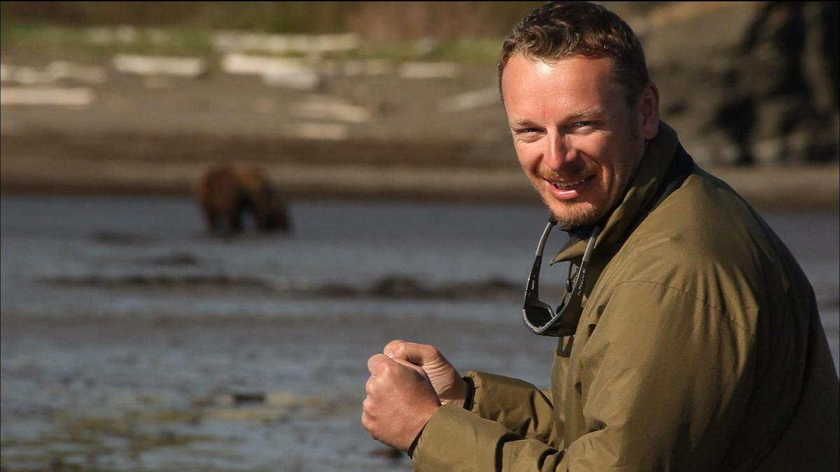 Bears of the Last Frontier | Nature | THIRTEEN - New York Public Media