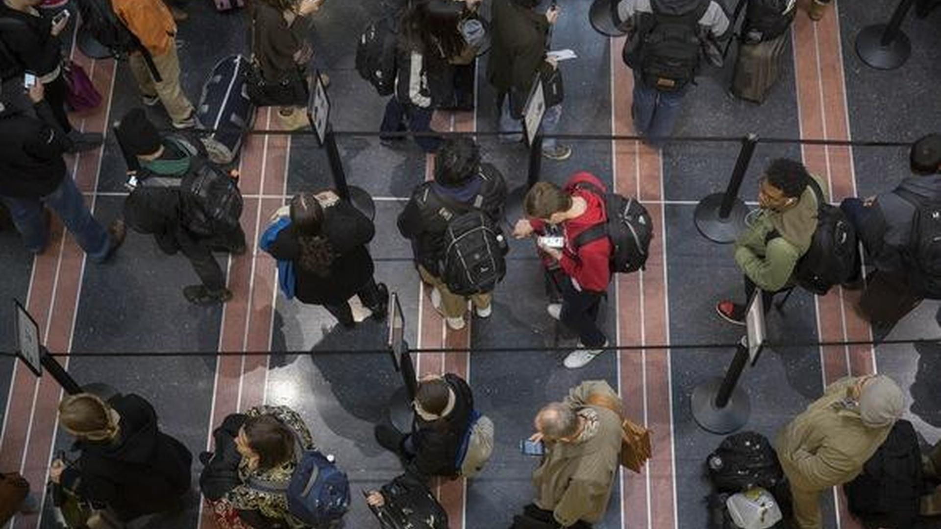 Storm to bring record cold temperatures on Thanksgiving Day | PBS ...