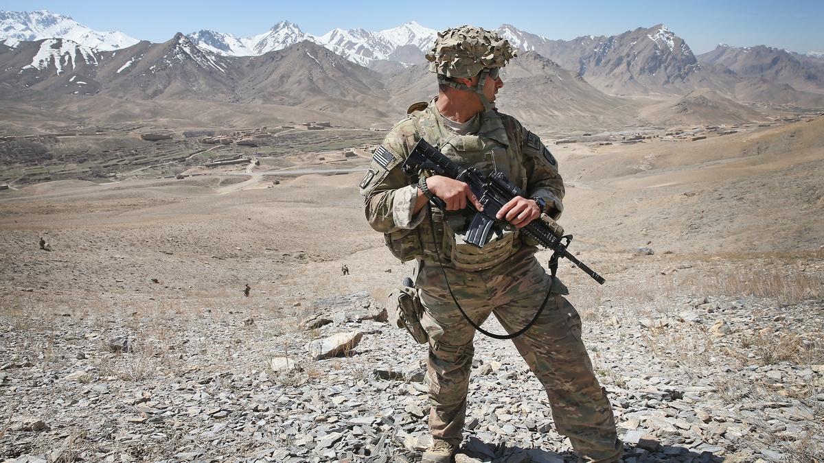 Iraq and Afghanistan veterans express pain and pride of war | PBS ...