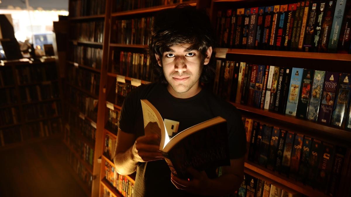 Brian Knappenberger on 'The Internet's Own Boy' | PBS NewsHour ...