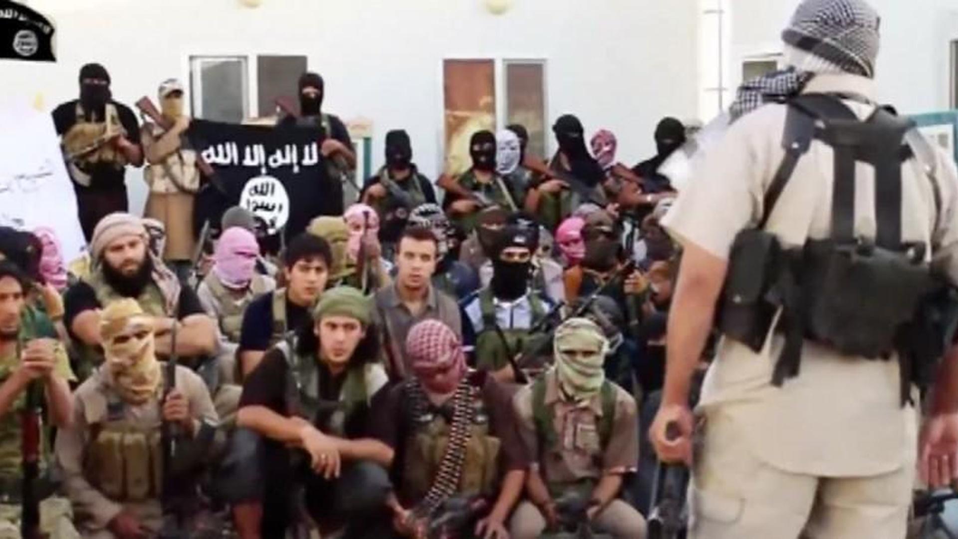 The duality and mission of ISIS on social media | PBS NewsHour ...