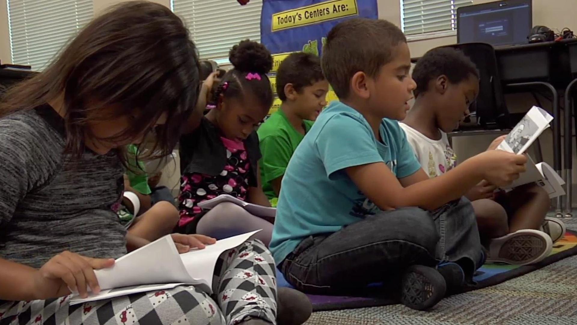 Low-performing Florida grade schools add extra reading time | PBS ...