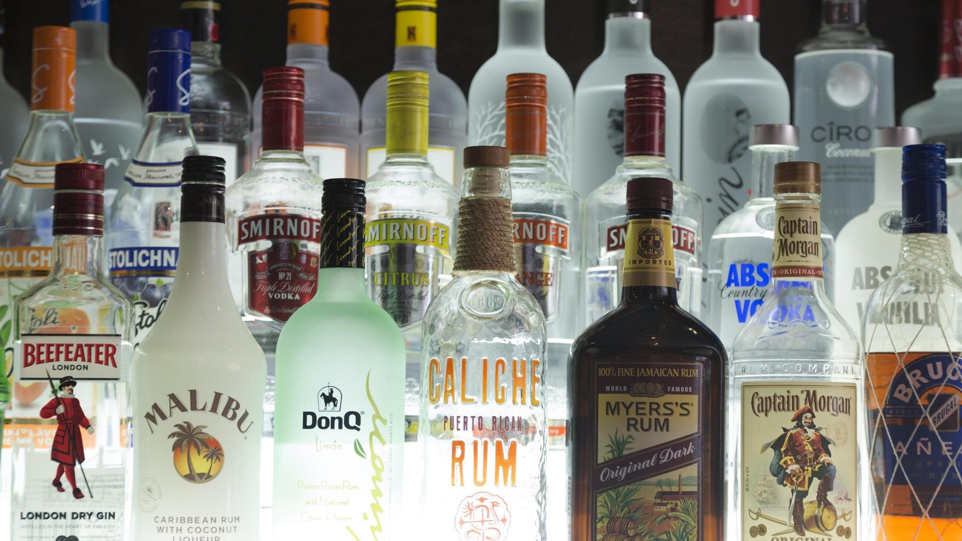 Why alcohol and America go hand in hand | PBS NewsHour | THIRTEEN - New ...