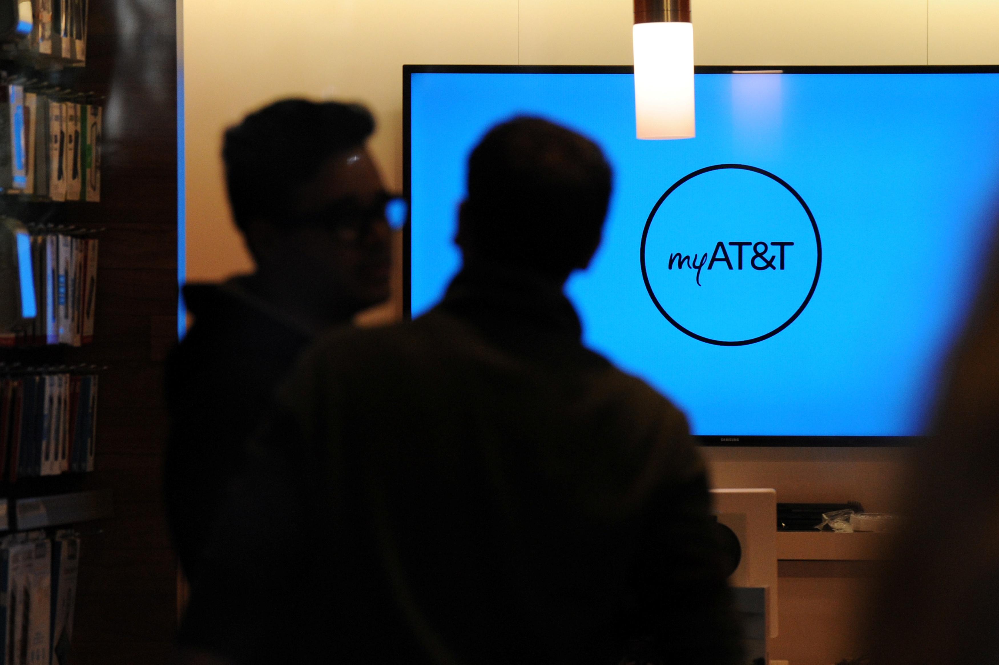 PBS News Hour: What does AT&T, Time Warner merger mean? | Cascade PBS
