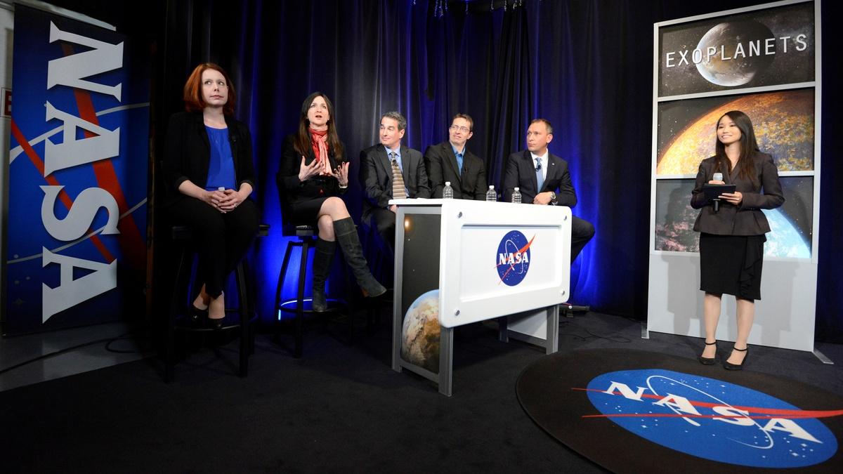 Hunt for alien life zooms in on new solar system | PBS NewsHour ...