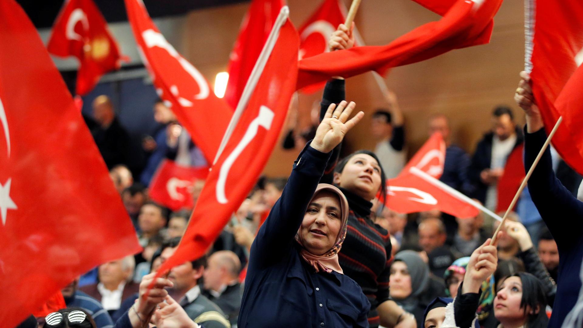 Turmoil and terrorism breed economic uncertainty for Turkey | PBS ...