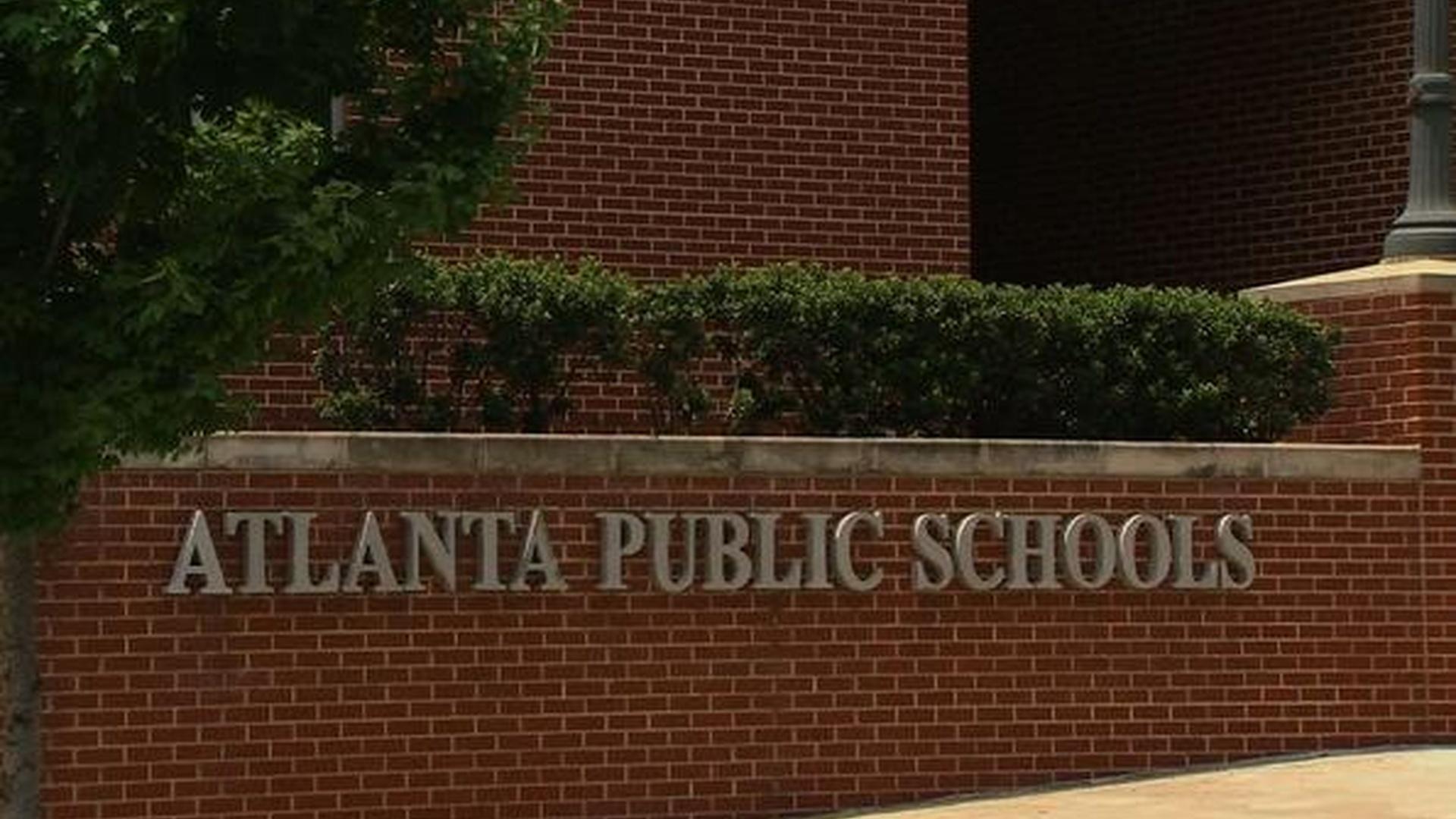 Atlanta Starts New School Year Under Cloud of Cheating... | PBS ...
