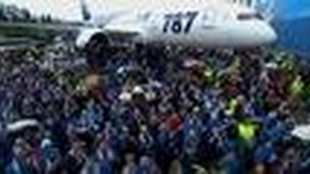 FAA Acts After Increasing Number of Boeing 787's Problems | PBS ...