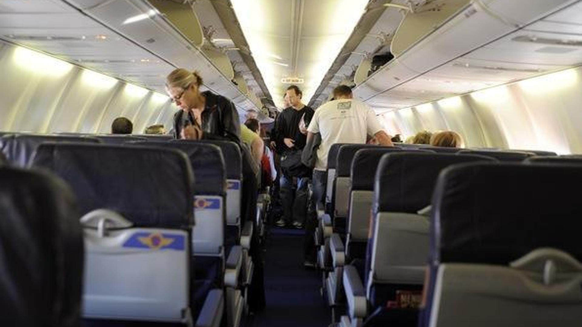 Airline Safety Checks: Reactive to Mishaps or Problem... | PBS NewsHour ...