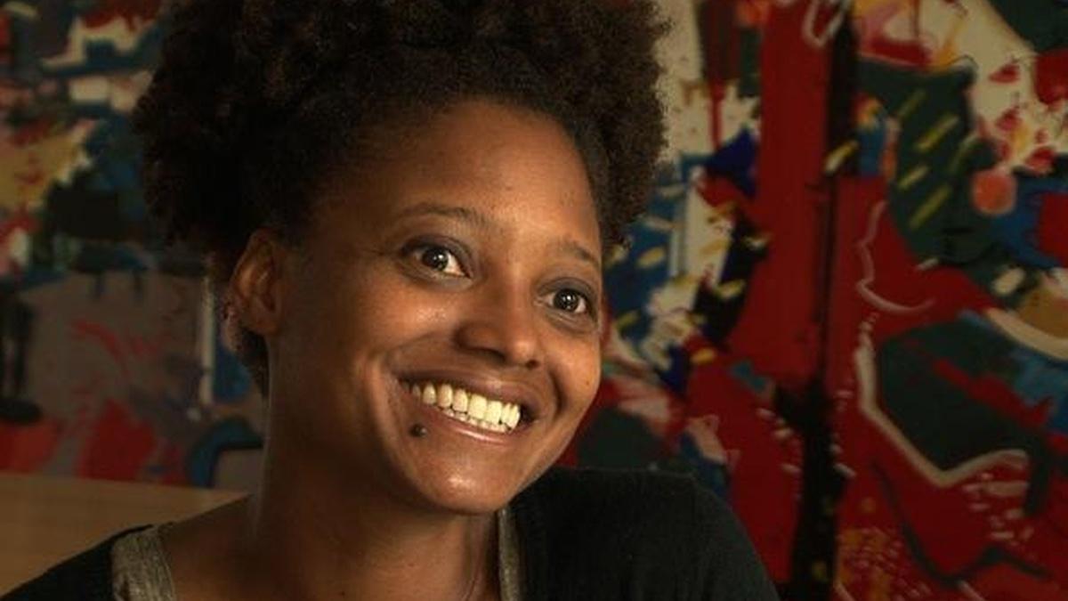 Weekly Poem: Tracy K. Smith Reads From 'The Speed of Belief' | PBS ...