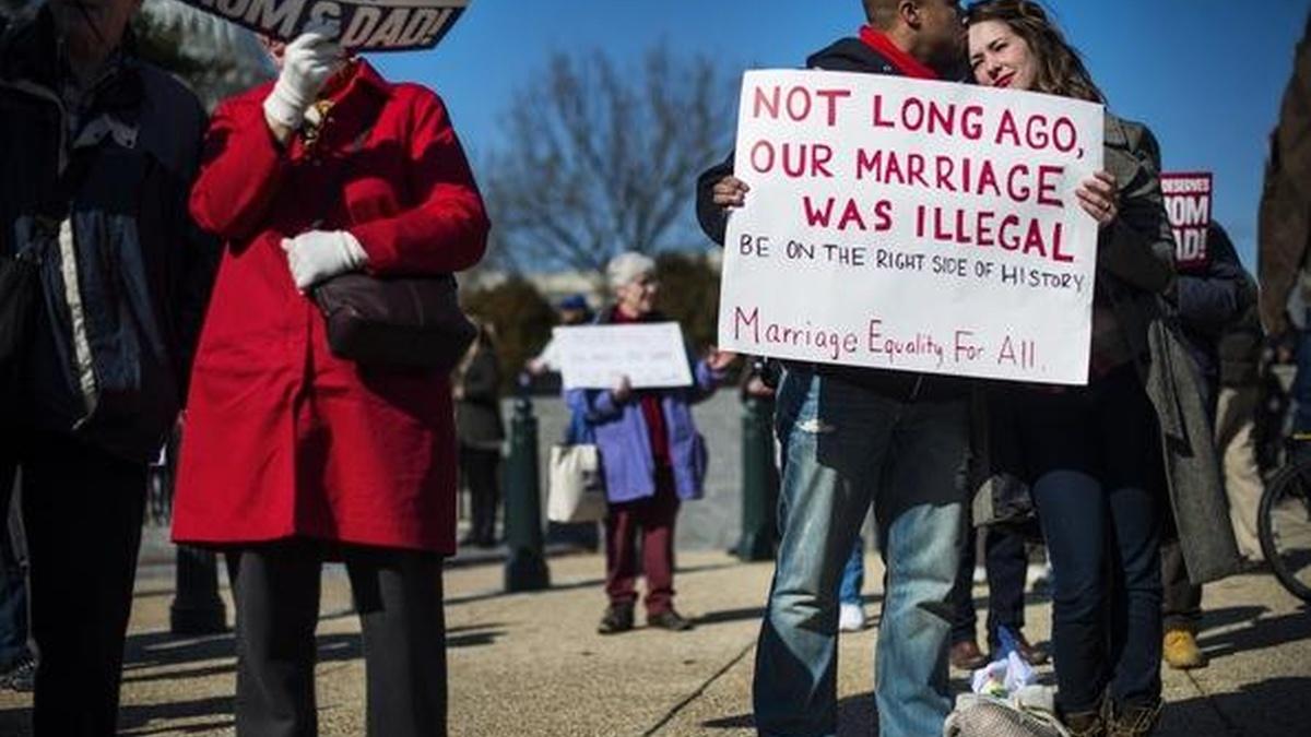 Debating Discrimination in Defense of Marriage Act | PBS NewsHour ...