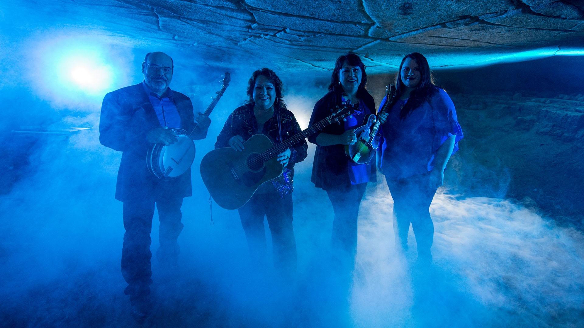 The Cox Family | Bluegrass Underground | THIRTEEN - New York Public Media