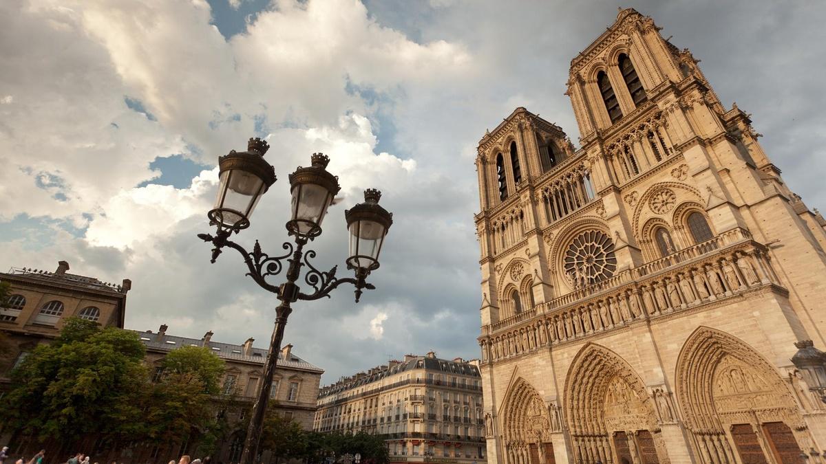 Highlights of Paris: Eiffel and Monet to Crème Brulée | Rick Steves ...