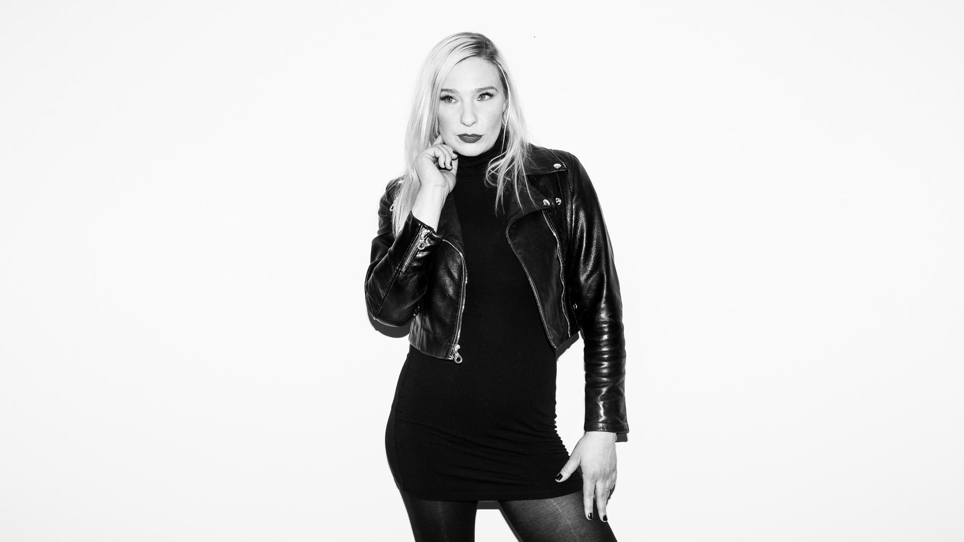 Sharon Little | House Concert Series | ALL ARTS