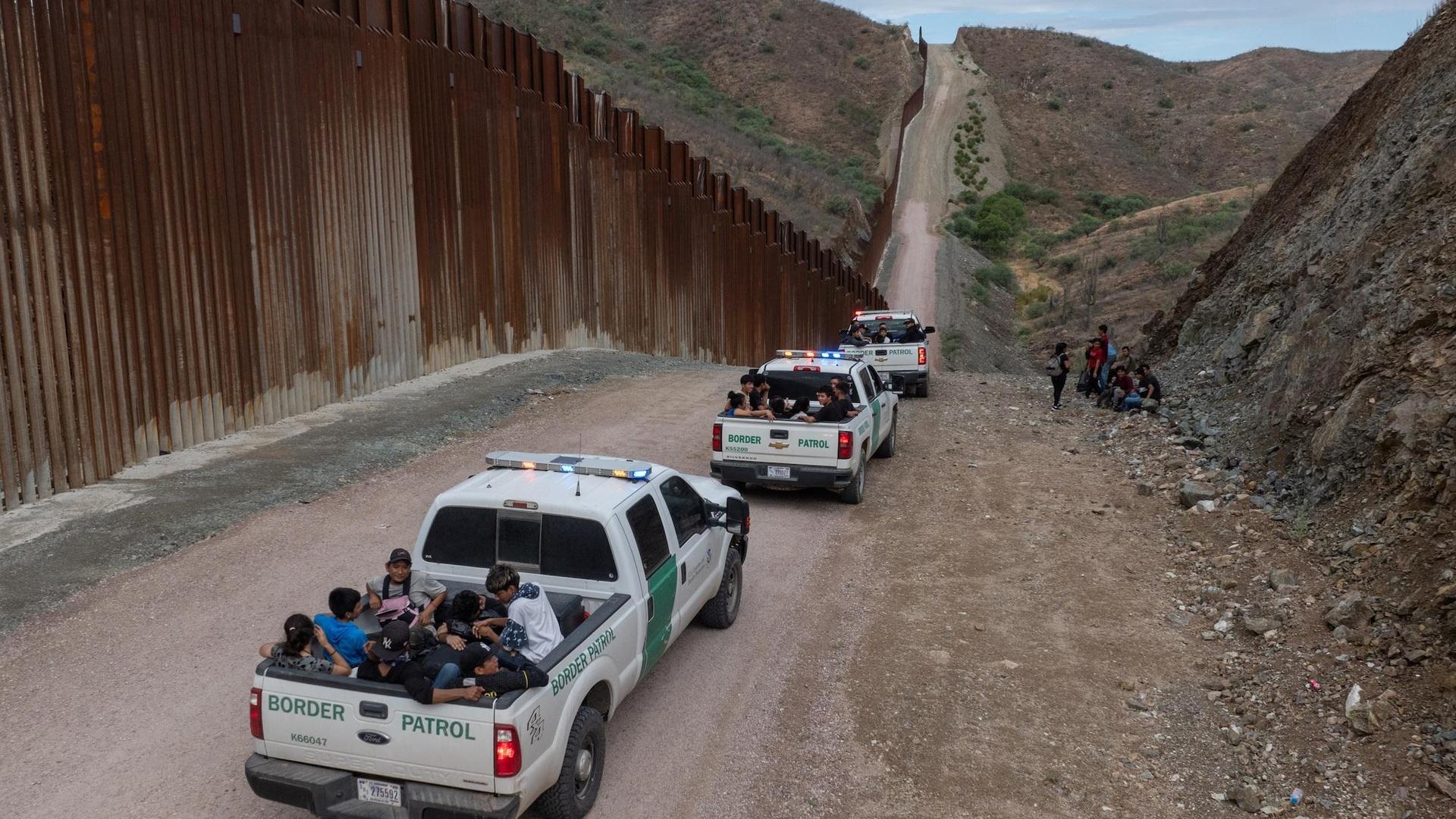 Experts provide insights on border situation ahead of debate | PBS News ...