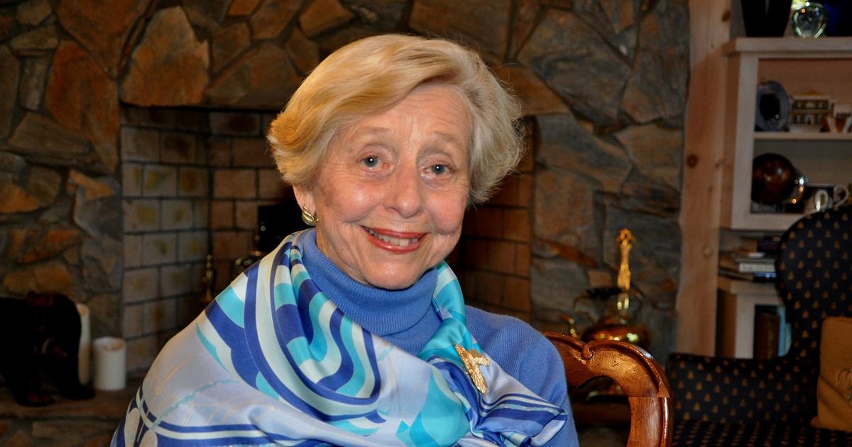 Women Vision SC | Elaine Freeman | Season 1 | PBS
