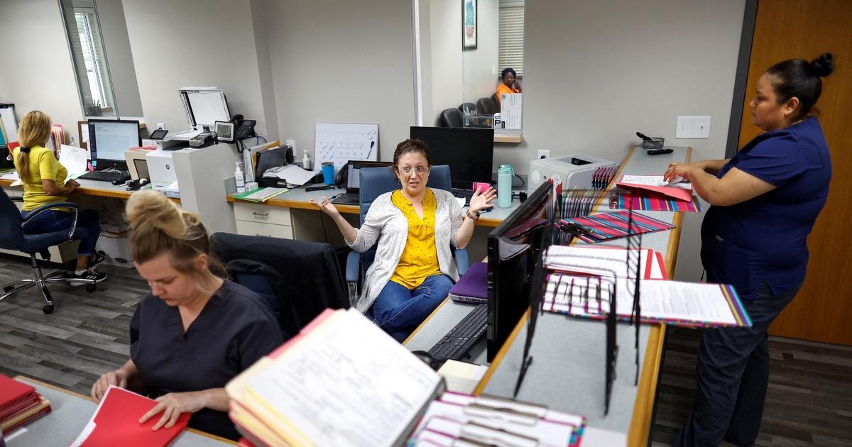 PBS News Hour | Season 2024 | May 4, 2024 - PBS News Weekend full ...