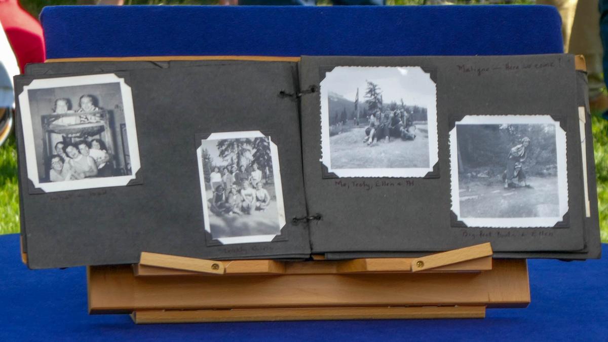 Appraisal: 1953 Marilyn Monroe "River of No Return" Set Photos ...