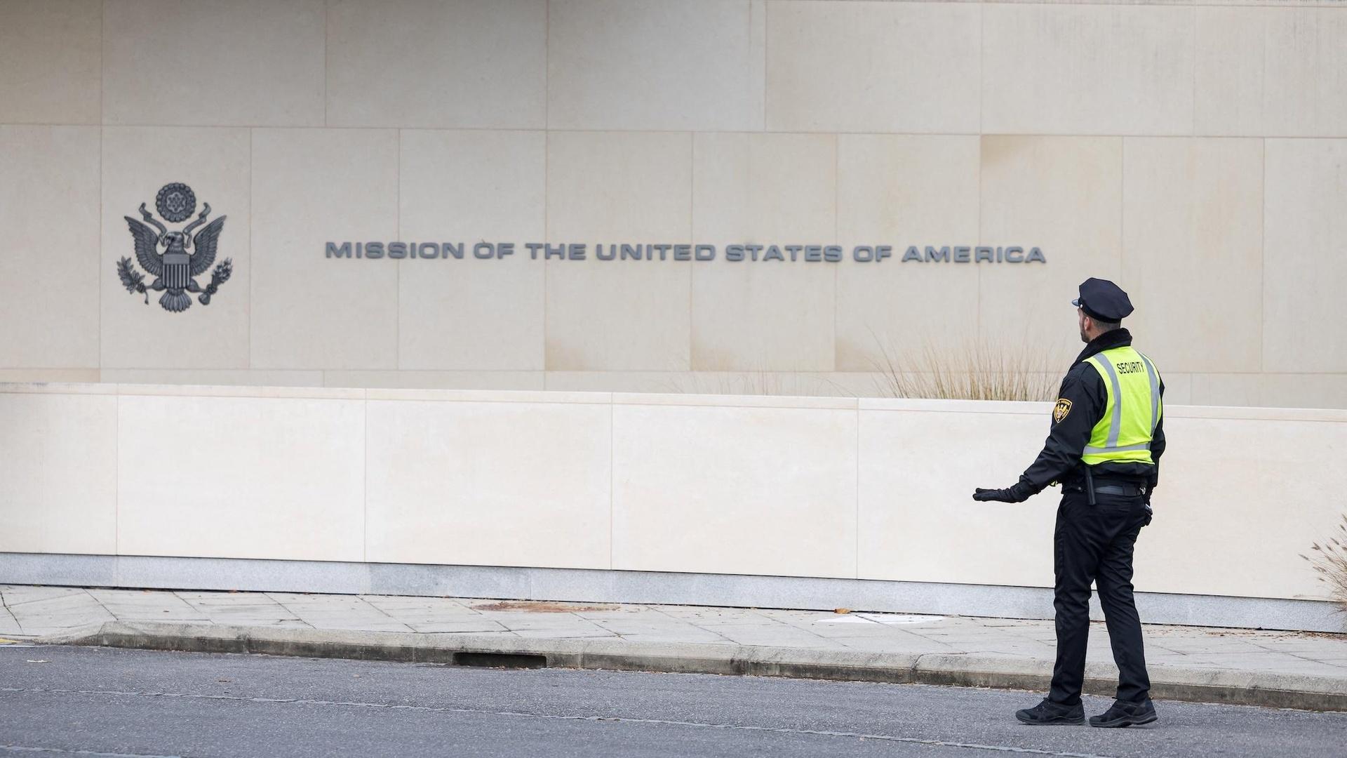 November 23, 2025 - PBS News Weekend full episode | PBS News Hour ...